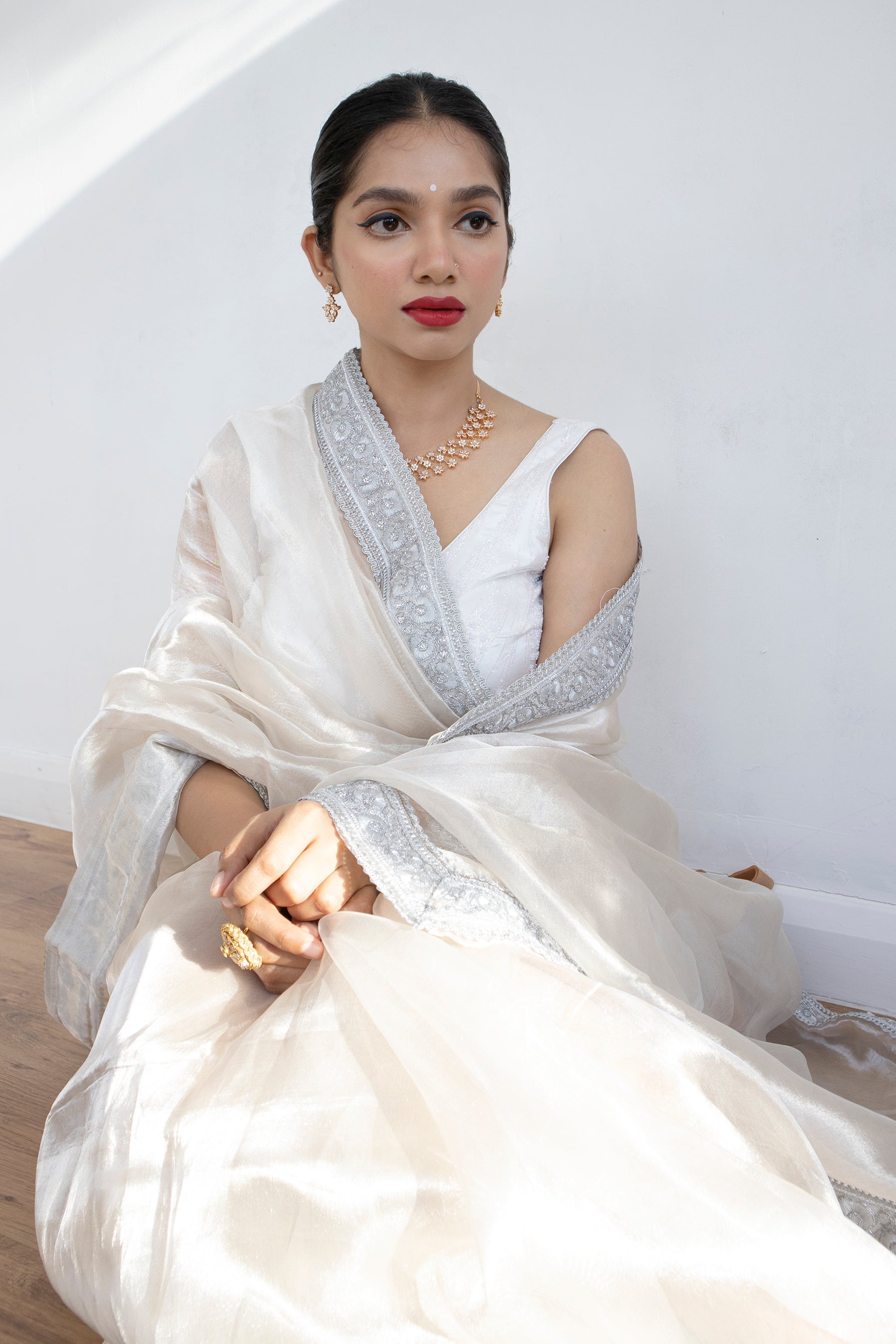 Silver Tissue Saree– Kosataga